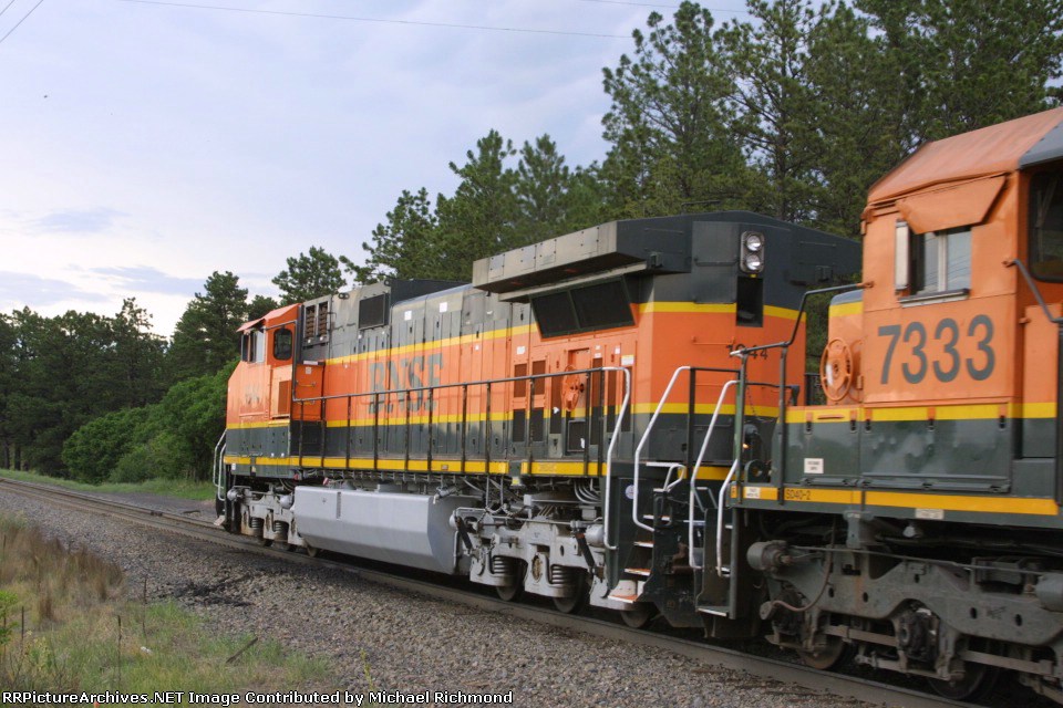 BNSF 1044